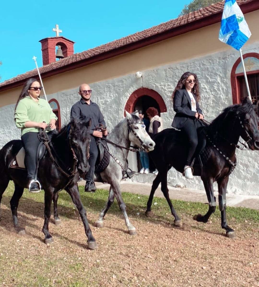 ΓΙΟΡΤΗ ΑΓ. ΓΕΩΡΓΙΟΥ ΣΤΟΝ ΔΗΜΟ ΑΚΤΙΟΥ ΒΟΝΙΤΣΑΣ. «ΈΚΛΕΨΑΝ» ΤΗΝ ΠΑΡΑΣΤΑΣΗ ...